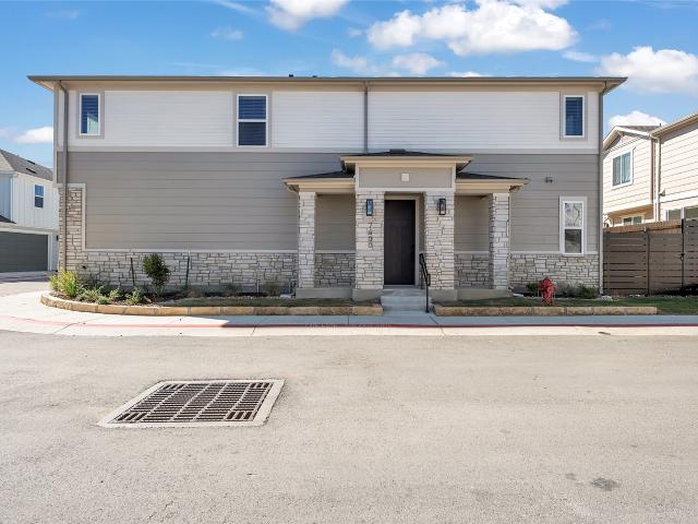 9312 Curious Squirrel St, Austin, TX 78744 | MLS #8706