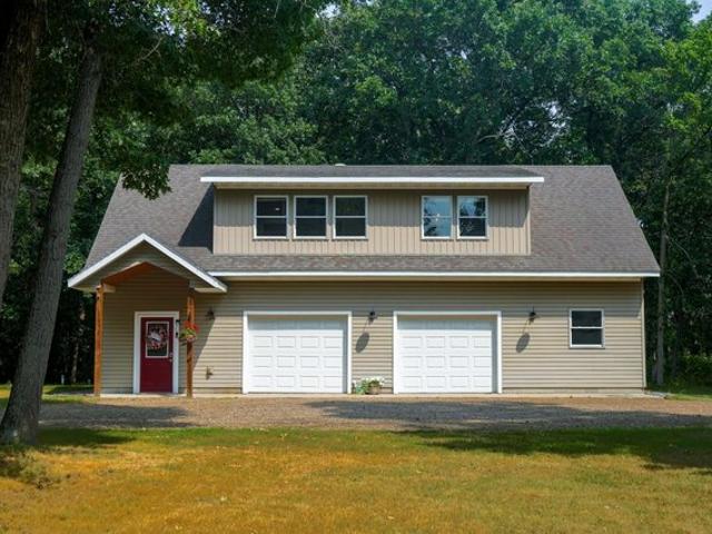 9312 Lone Oak Cir, Brainerd, MN 56401