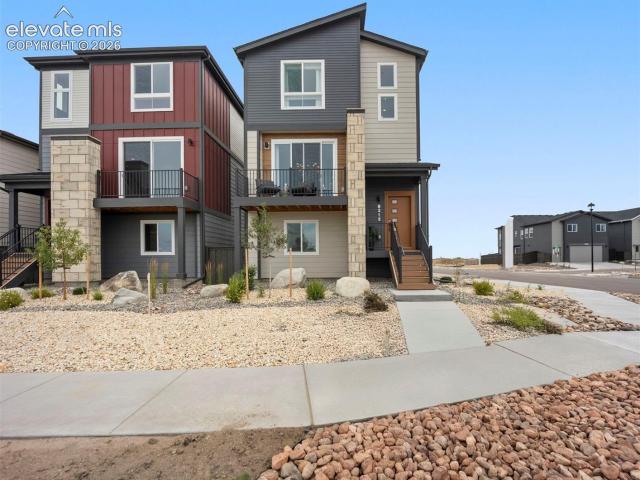 9312 Traveler Terrace