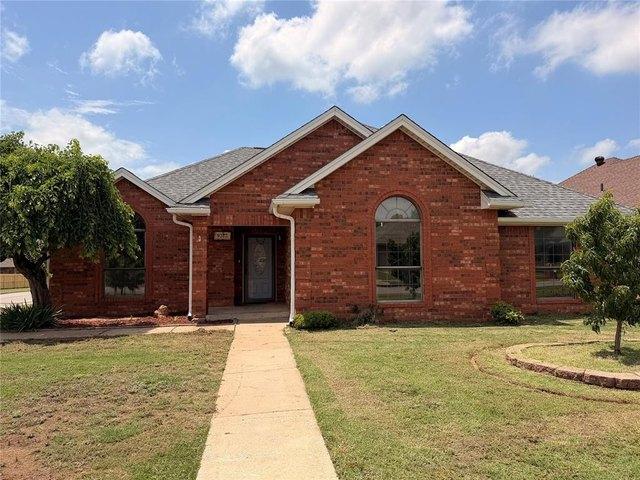 9313 Southlake Dr, Oklahoma City, OK 73159