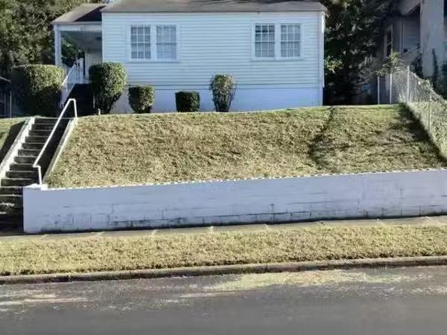 931 41ST ST W, BIRMINGHAM, AL 35208 Single Family Residence Fo.