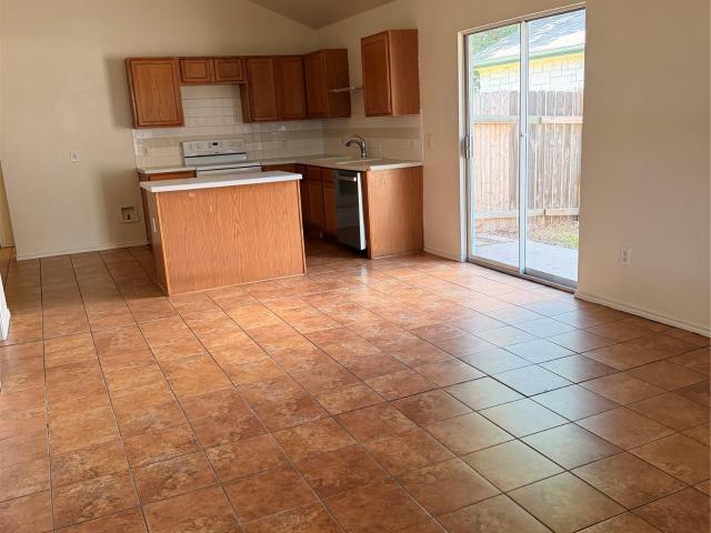931 Brandi Cir