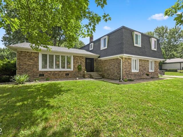 931 Dreamy St, Greenwood, IN 46142