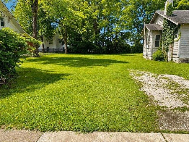 931 E 11th Ave Lot 1/2, Bowling Green, KY 42101