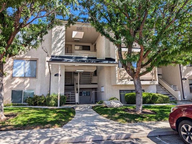 931 E Creekhill Ln Apt 11, Midvale, UT 84047