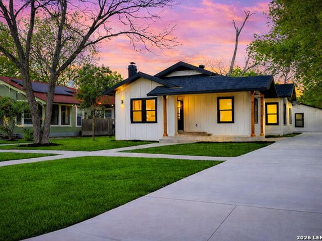 931 E Highland Blvd