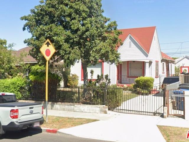 931 E Hyde Park Blvd, Inglewood, CA 90302