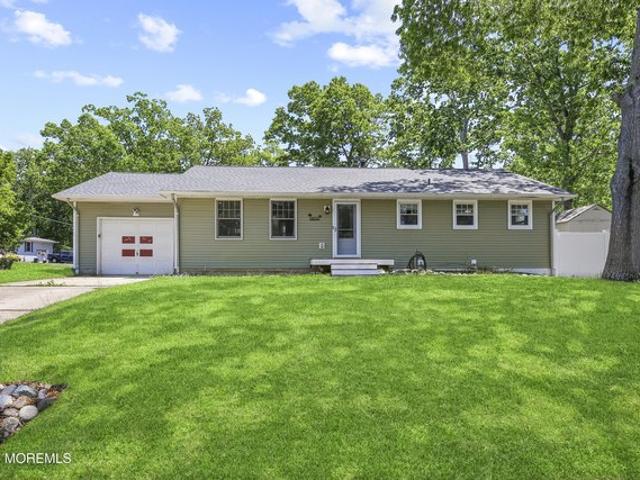 931 Kearny Ave, Forked River, NJ 08731