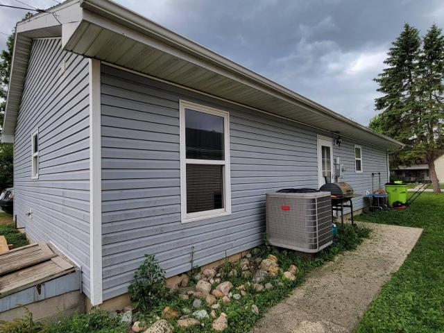 931 Iowa Street