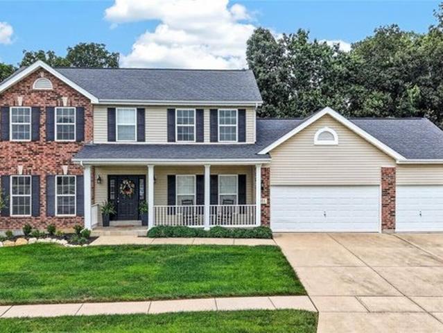 931 Lindmark Dr, Wentzville, MO 63385