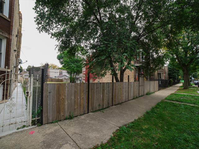 931 N Lawndale Ave, Chicago, IL 60651 | MLS #12501 | Compass