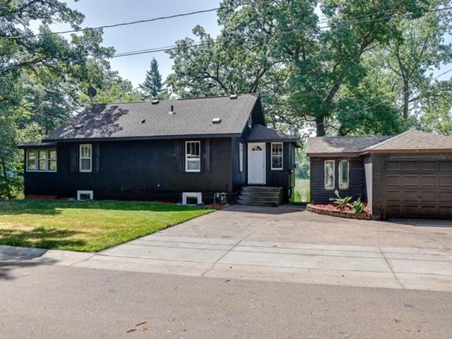 931 Nicollet Ave, Big Lake, MN 55309