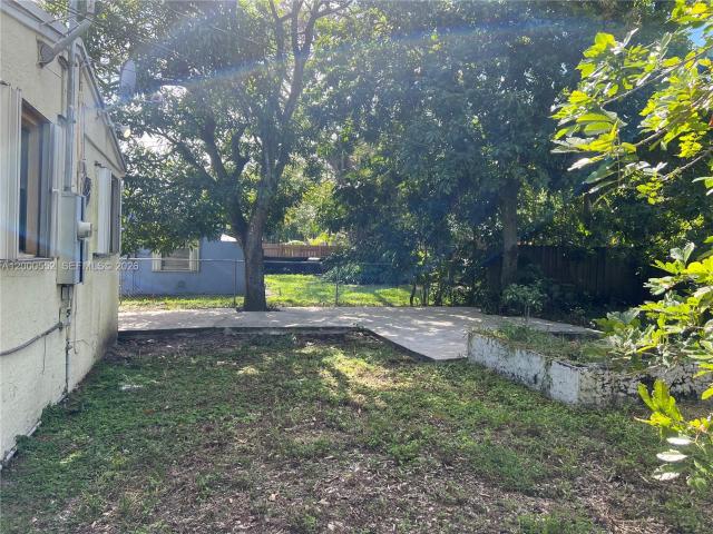 931 NW 34th Way, Lauderhill, FL 33311 | MLS #A12000