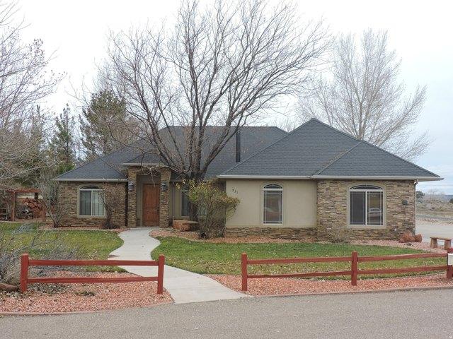 931 S Hillside Dr, Kanab, UT 84741