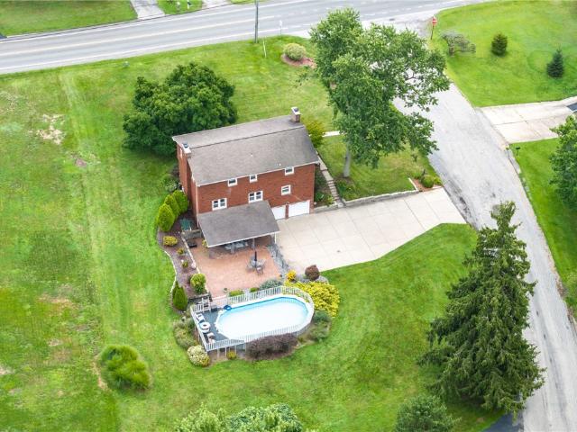 931 Shenango Rd