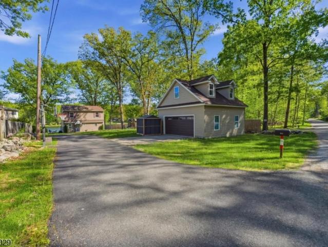 931 Plymouth Lake Dr