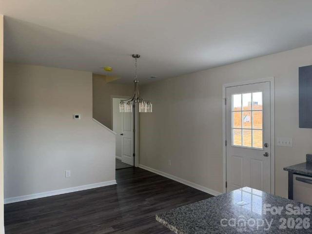 931 Rollings Road # 7