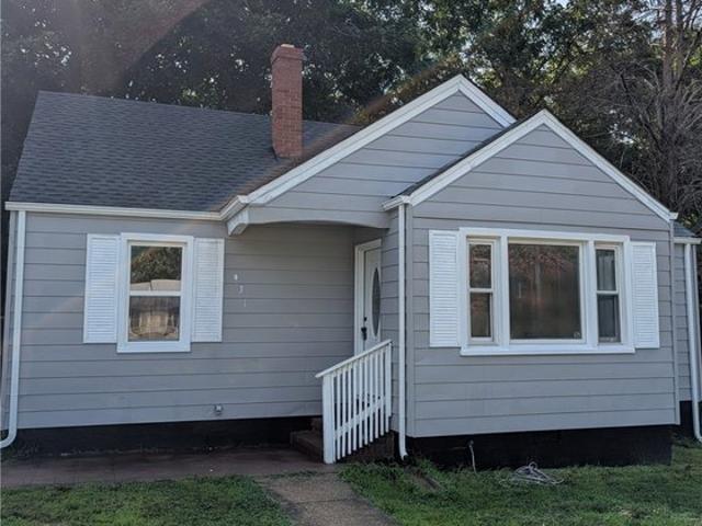 931 Rosewood Ter, Petersburg, VA 23805