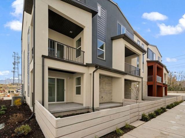 931 W Coalburn Way Unit 101, Salt Lake City, UT 84123