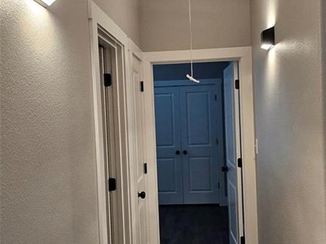 931 West Elm Street