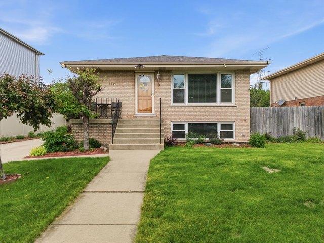 9324 S Thomas Ave, Bridgeview, IL 60455