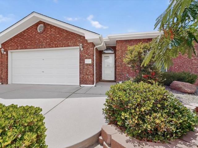 9324 Saguaro St NW, Albuquerque, NM 87114