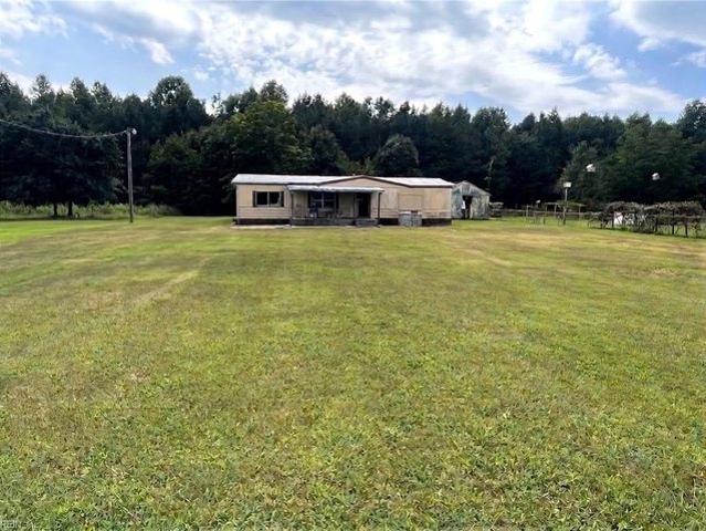 9324 Windsor Blvd, Windsor, VA 23487