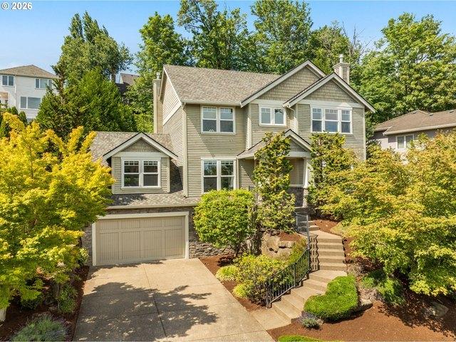 9325 NW Hopedale Ct, Portland, OR 97229