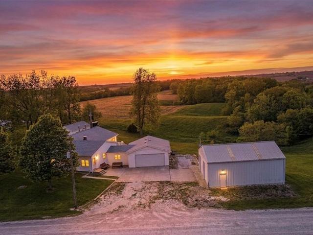 9325 Imperial Ave, Kellogg, IA 50135