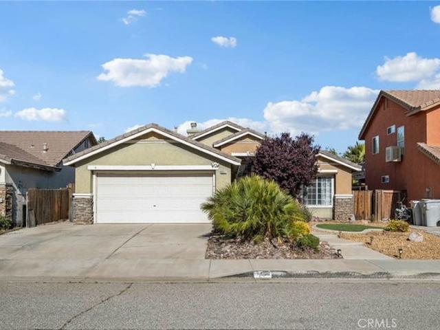 9327 Agave Dr, Hesperia, CA 92344