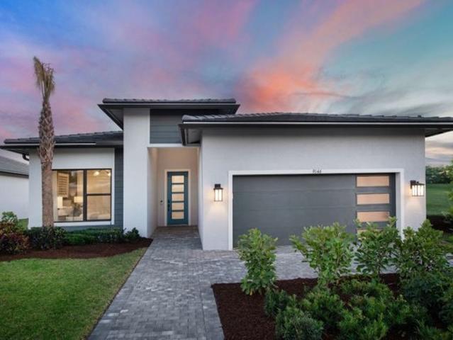9327 Cape Honey Bee Ln, Lake Worth, FL 33467