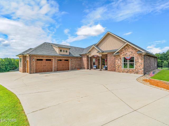 9327 Strawberry Plains Pike