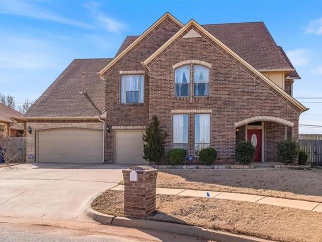 9328 SW 28th St, Oklahoma City, OK 73128