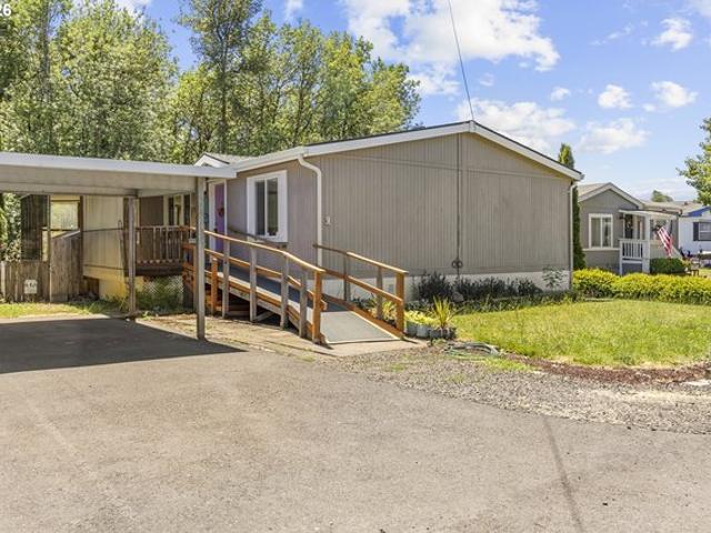 93295 Territorial Hwy Unit 9, Junction City, OR 97448