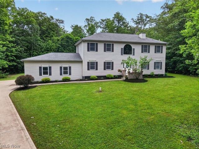9329 S Brown Rd, Chardon, OH 44024