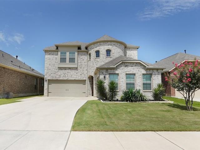 9320 Meadowpark Dr, Denton, TX 76226