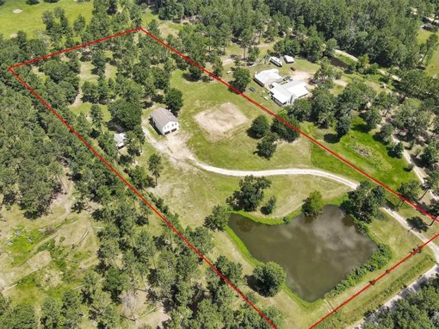 9321 N Walker Rd, Cleveland, TX 77328
