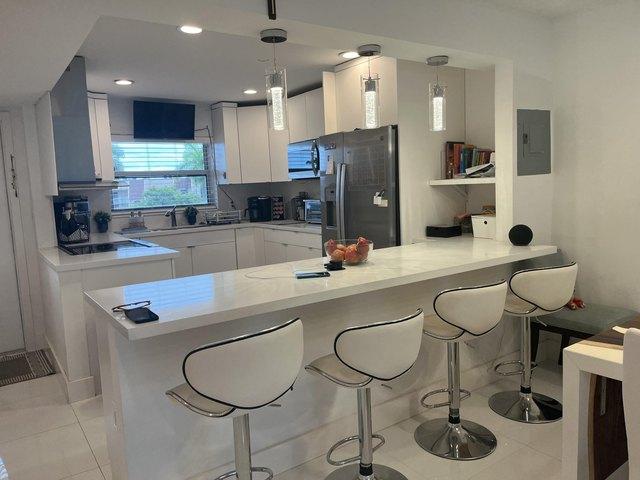 9321 Sunrise Lakes Blvd Apt 305, Sunrise, FL 33322