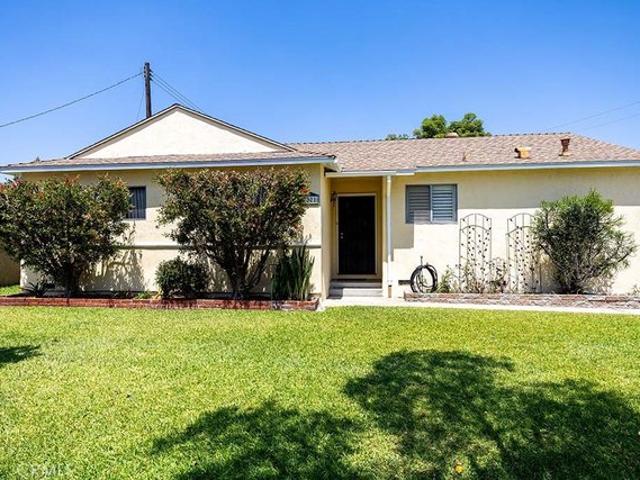 9321 Sideview Dr, Downey, CA 90240