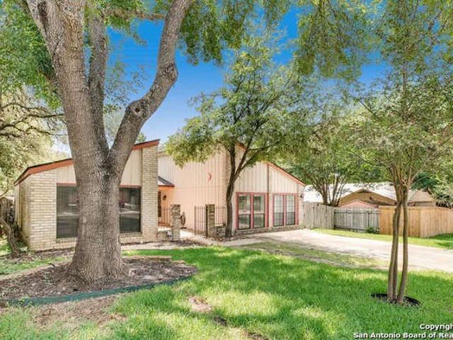 9322 Kings Cross St, San Antonio, TX 78254