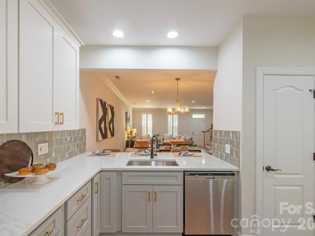 9323 Bonnie Briar Circle