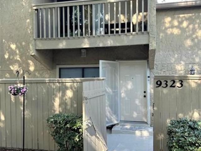 9323 Pagewood Ln, Houston, TX 77063