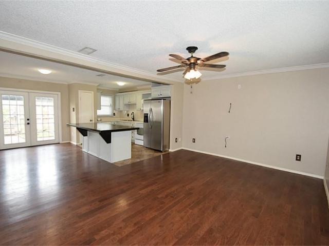 9323 Westwood Village Drive 6