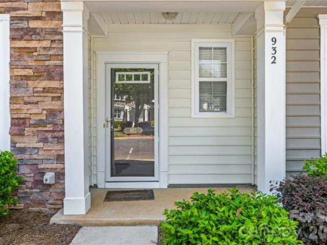 932 Coffee Tree Lane