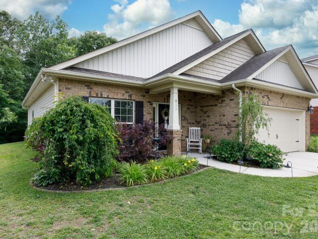 932 Catawba Wells Court