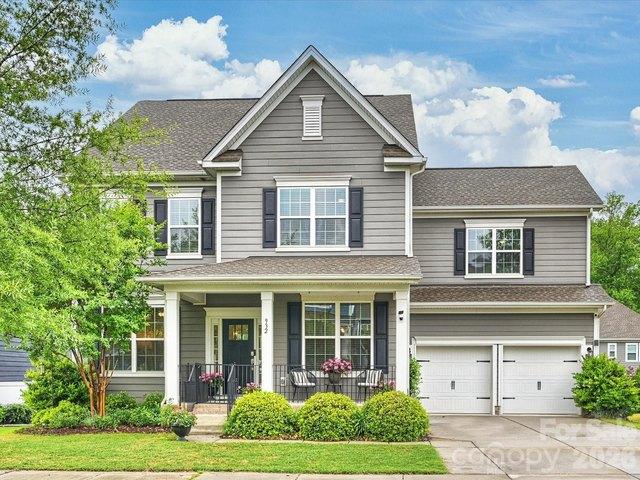 932 Claires Creek Ln, Davidson, NC 28036