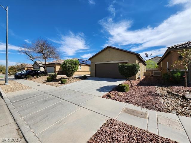 932 Aspen Cliff Dr, Henderson, NV 89011 | MLS #2774 | Compass