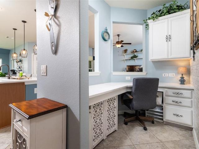 932 Basket Willow Ter, Fort Worth, TX 76052 | MLS #21171