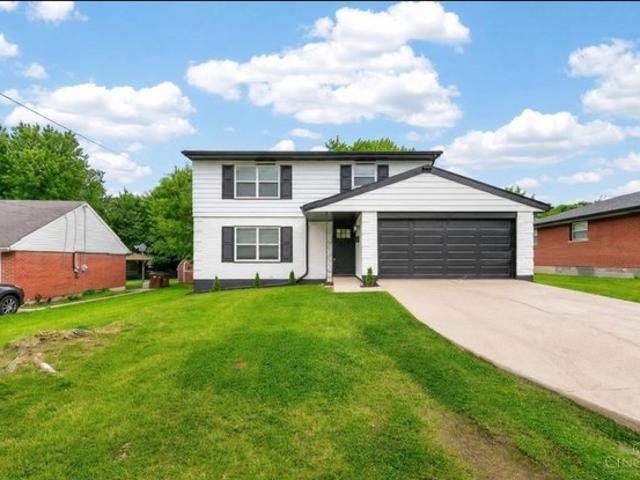 932 Glasgow Dr, Forest Park, OH 45240