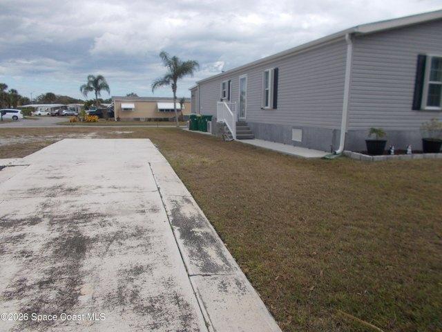 932 Fir St, Micco, FL 32976